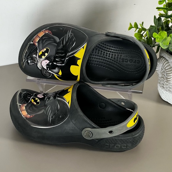 CROCS | Shoes | Crocs Batman Clogs Black Boys Size J 3 | Poshmark